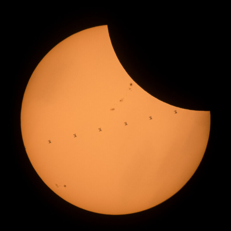 NASA Video Captures ISS Crossing Sun During Solar Eclipse 2017 - Thrillist