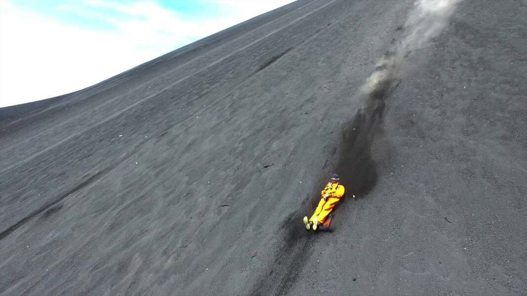 Volcanic Sledding & Boarding at Cerro Negro Looks Awesome: Videos ...