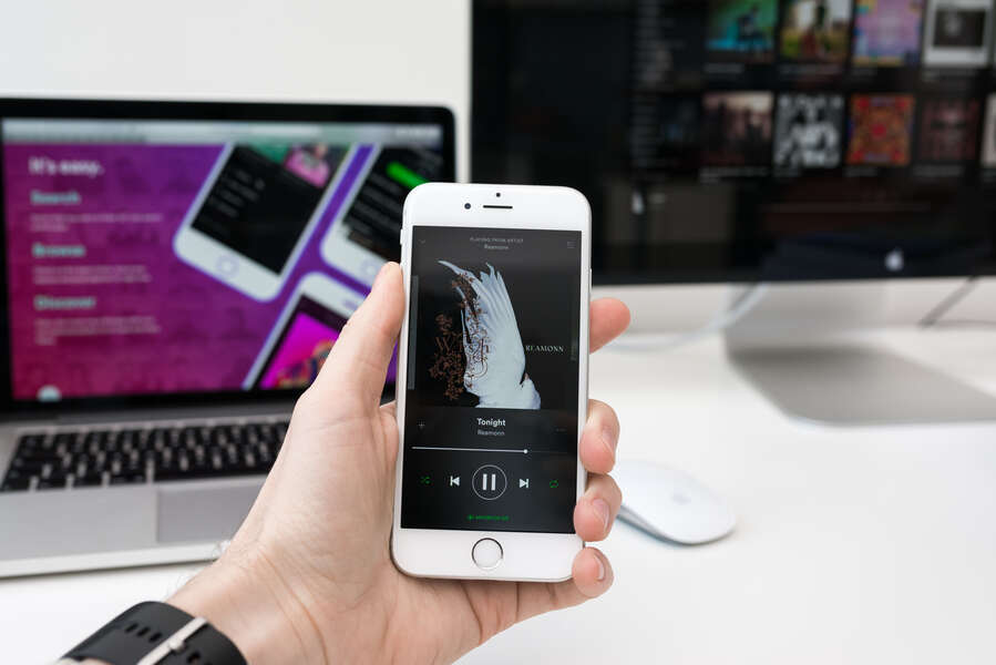 Spotify Premium With Hulu Student Bundle: What Does it Offer? - Thrillist