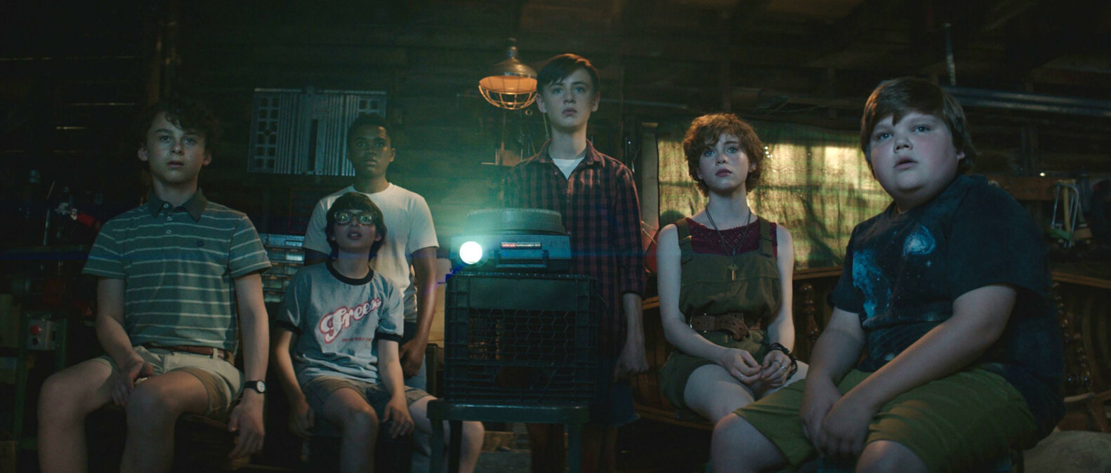IT Movie: Wyatt Oleff Talks Playing Stanley Uris, Working With Bill ...