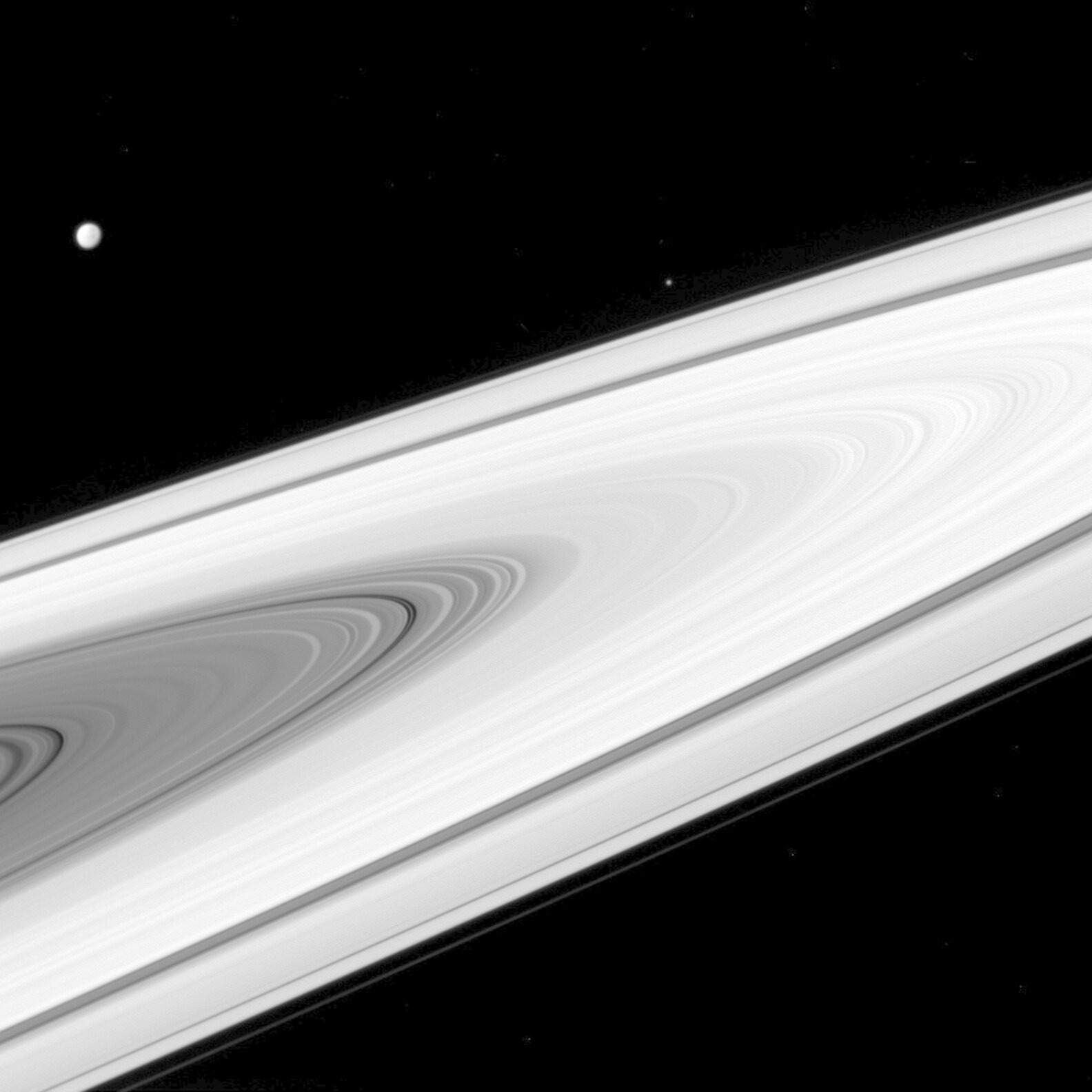 Cassini The Grand Finale: Last Image Before NASA Spacecraft Hit Saturn ...