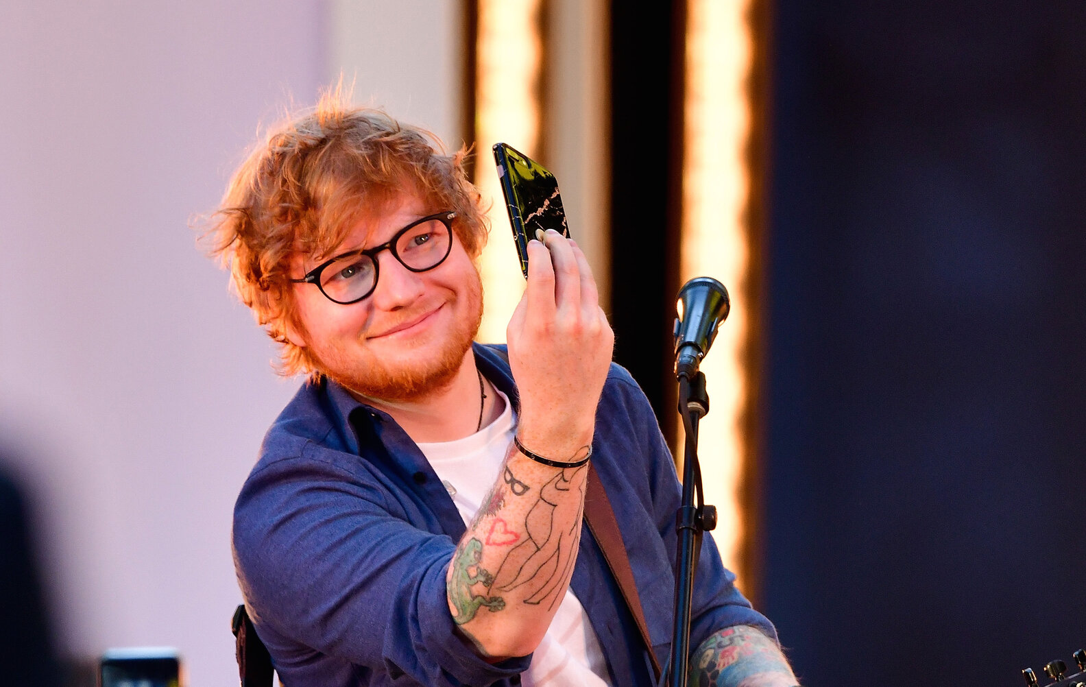 New MTV Total Request Live Review: TRL Reboot vs the Original Show ...