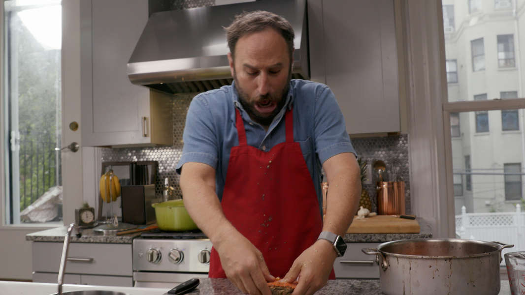 Jason Sklar Flew to New Orleans for a Single Bowl of Gumbo - Thrillist