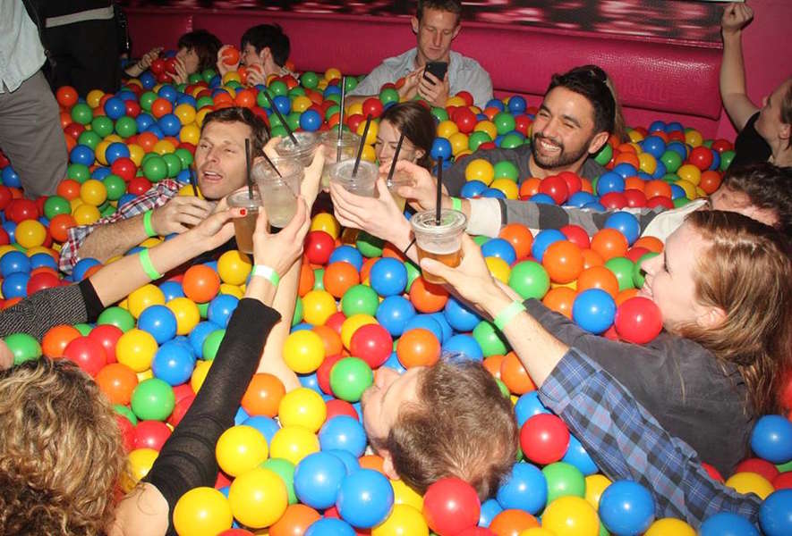 Prosecco Ball Pit: You Can Drink Booze in This Giant Ball Pit - Thrillist