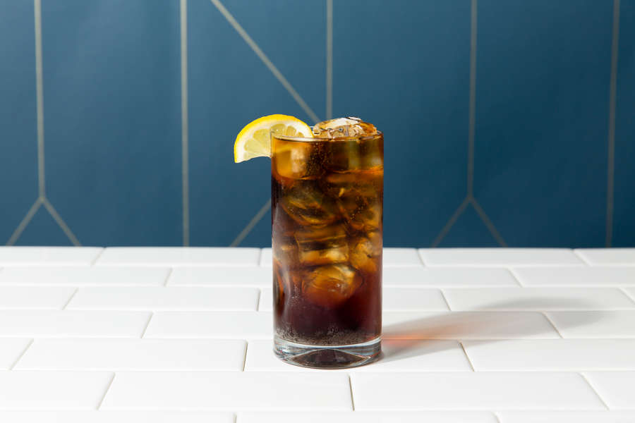 Worst Drinks to Order at a Bar, According to Bartenders - Thrillist