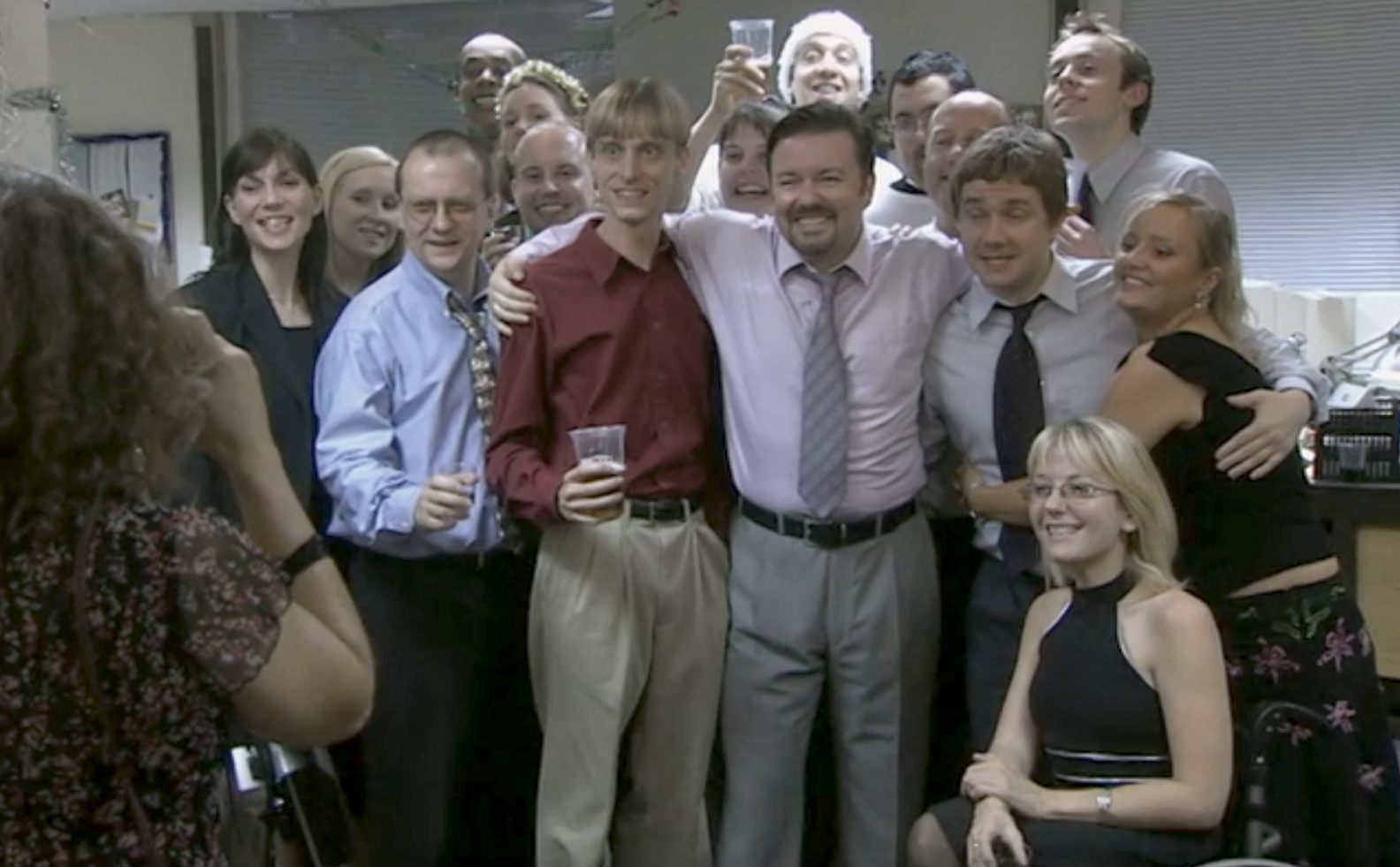 Best Christmas TV Episodes on Netflix, Hulu & More: What to Watch ...