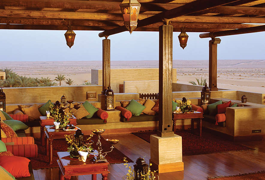 The Coolest Desert Bars in the World - Thrillist