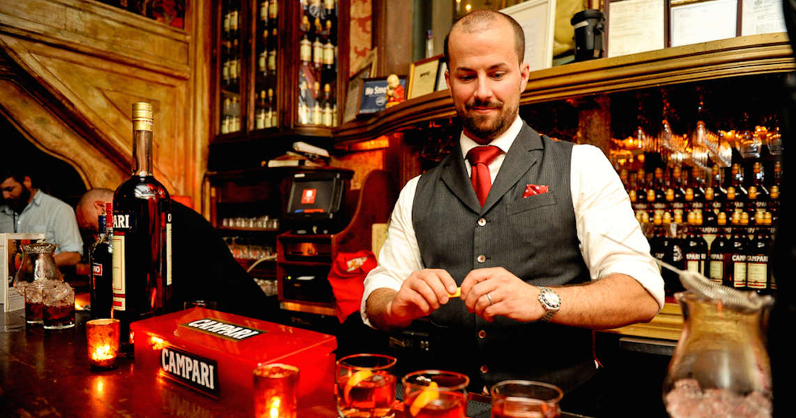 Bartenders’ 11 Favorite Bottles to Give as Gifts - Thrillist