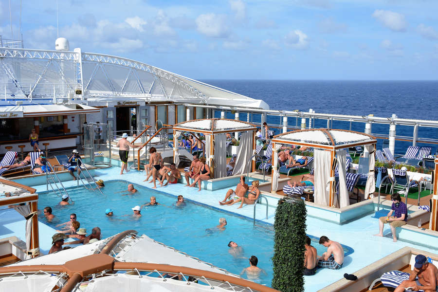 Cruise Ship Tips for Couples Who Vacation Together - Thrillist