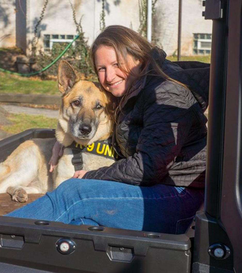 Pennsylvania Town Helps Sick German Shepherd Complete Her Bucket List ...