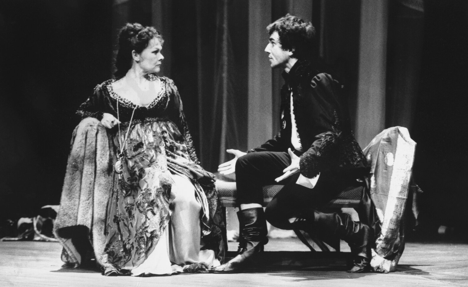 Craziest Daniel Day Lewis Method Acting Stories - Thrillist