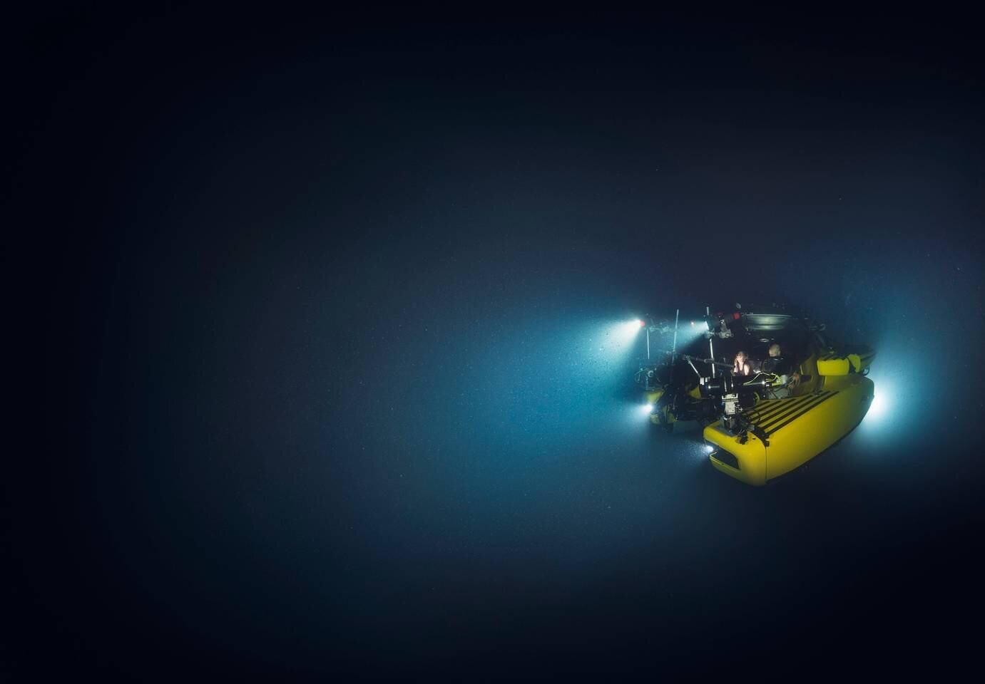 Blue Planet 2: Airbnb Offers Stay Aboard Underwater Exploration Vessel ...
