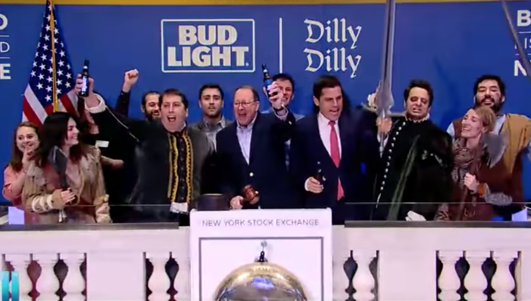 Dilly Dilly Took Over the NYSE to Celebrate the 2018 Super Bowl - Thrillist