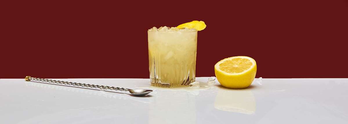 London Fog Cocktail Recipe: How to Make This Perfect Hangover Cure ...