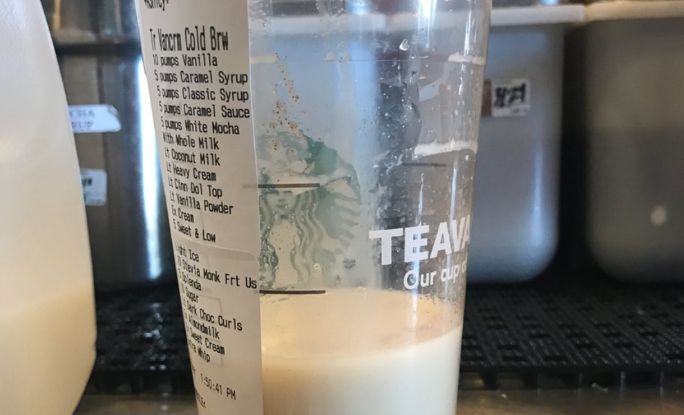 Complicated Starbucks Orders: Baristas Are Sharing The Weird Drinks ...