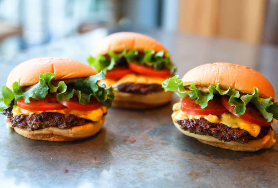 Shake Shack Compliment Video Goes Viral - Thrillist