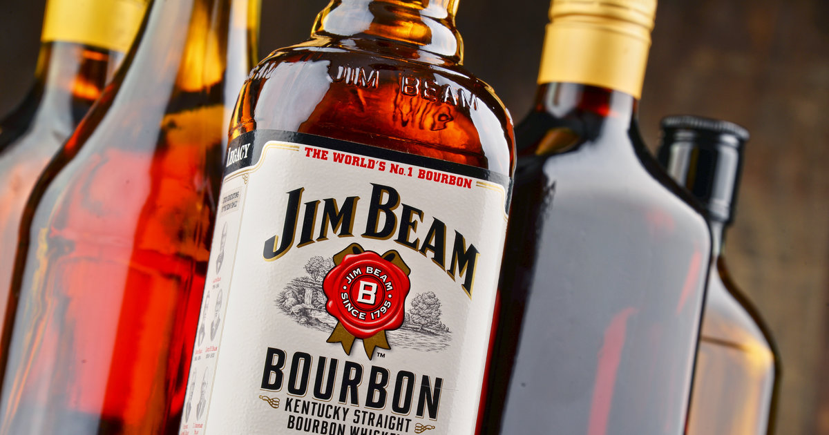 Budweiser & Jim Beam to Release New Beer: Reserve Copper Lager - Thrillist