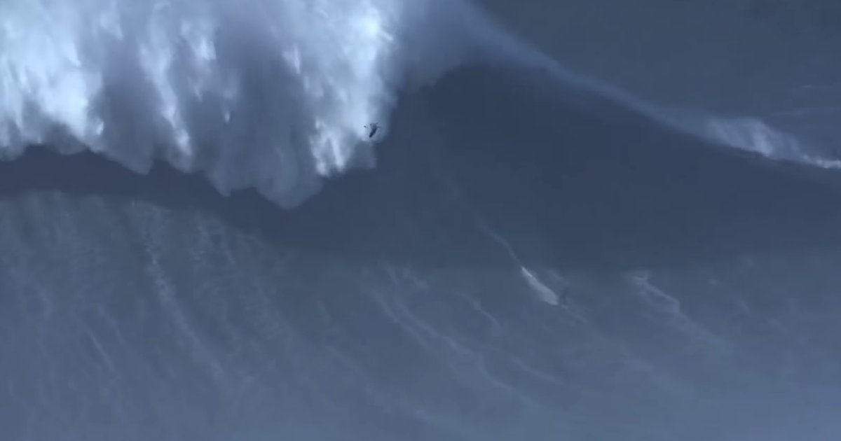 Rodrigo Koxa the Guinness Record for Largest Wave Ever Surfed (Video ...