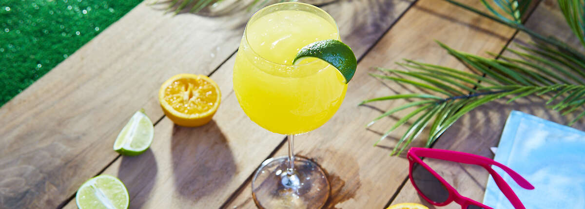 Orange and Apricot Rum Punch Recipe - Thrillist
