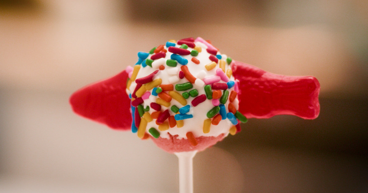 The Swedish Fish Cake Pops You Need To Try - Thrillist