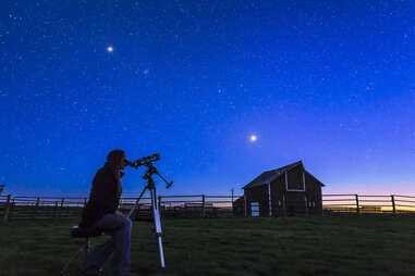 Jupiter in Opposition 2018: How to See Jupiter at its Brightest Tonight ...