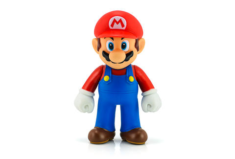 Twitter Reacts to Picture of Shaved Mario Without Hair - Thrillist