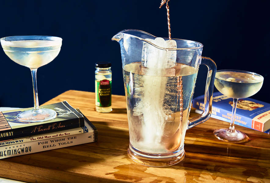 How to Make a Pitcher of Martinis That Stays Cold - Thrillist