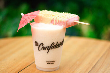 Best Hotel Cocktail Carts - Thrillist