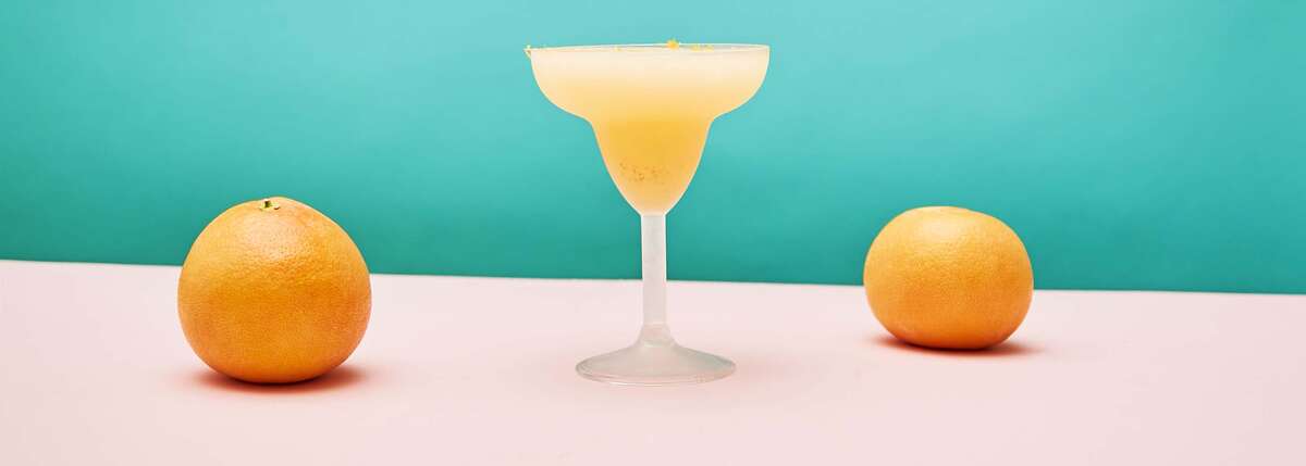 Frozen Greyhound Cocktail Recipe: How to Make the Refreshing Drink ...