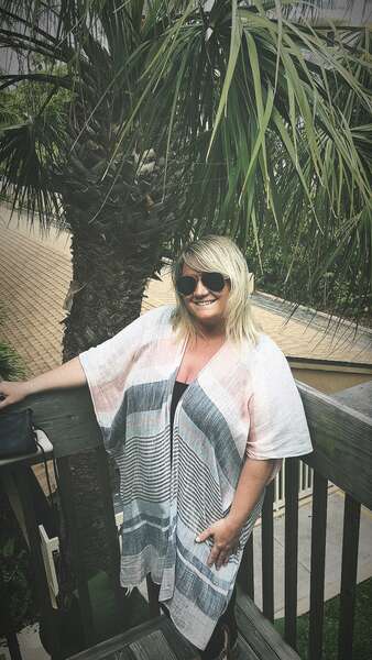 Jessica Kelly - Thrillist