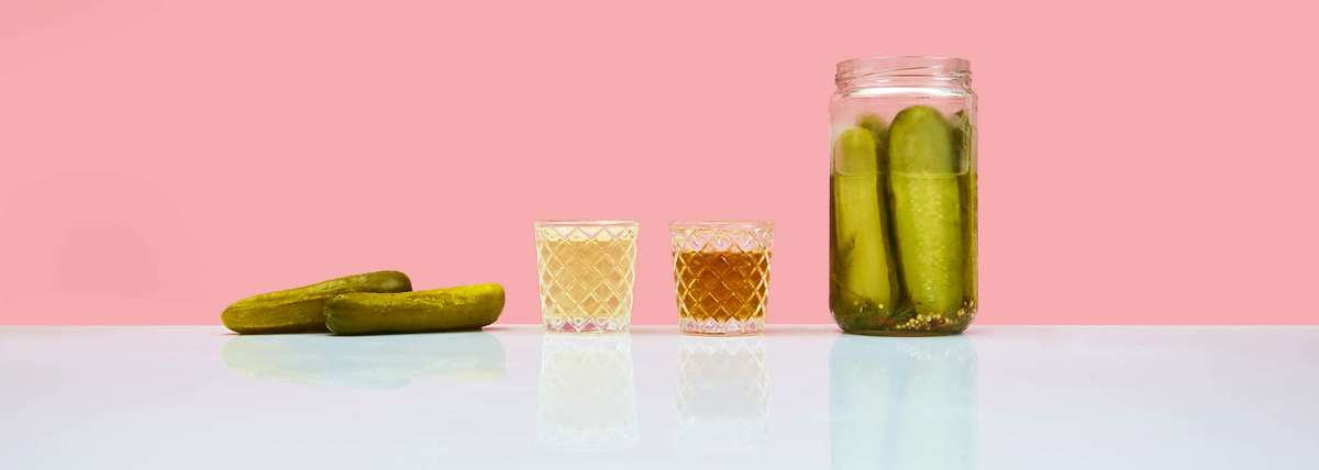 How to Make Pickleback Shots: Perfect Recipe for Bourbon & Whiskey ...