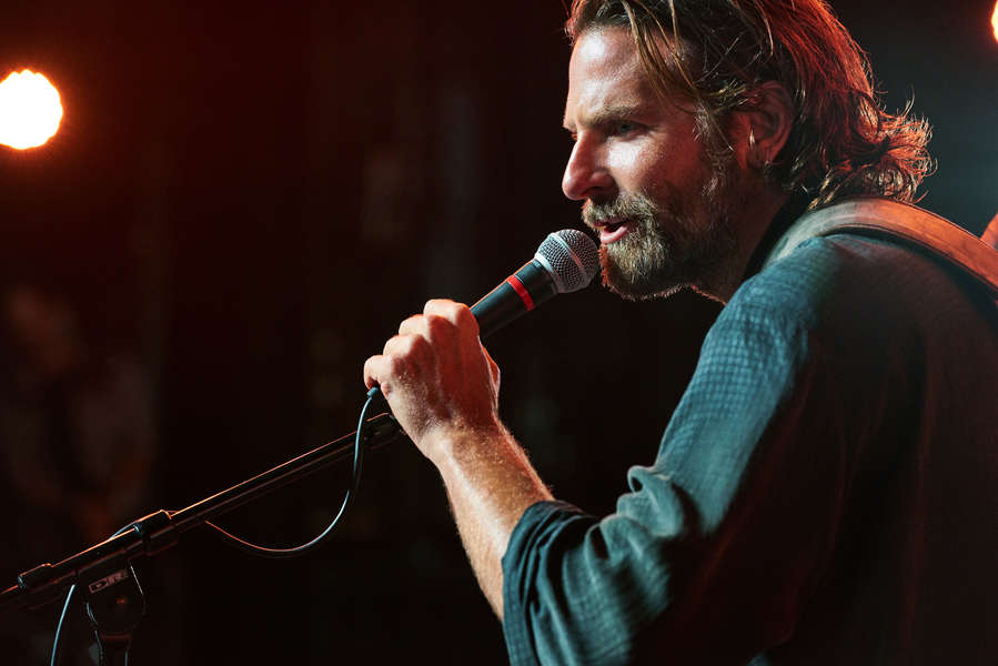 Is Bradley Cooper Actually Playing Guitar & Singing in A Star Is Born ...
