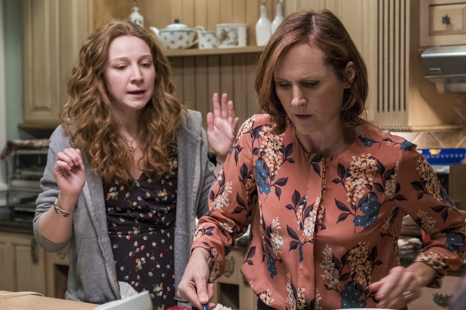 Private Life Movie Review: Netflix's New Fertility Comedy is Hilarious ...