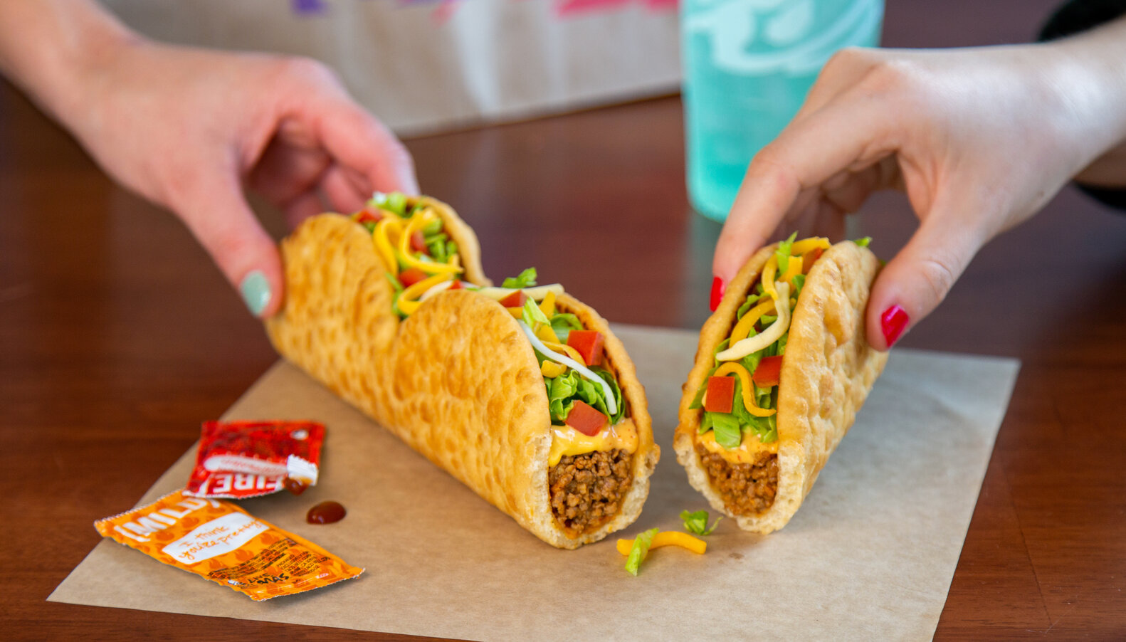 Taco Bell Testing New Triplelupa That's Triple the Size of a Chalupa ...