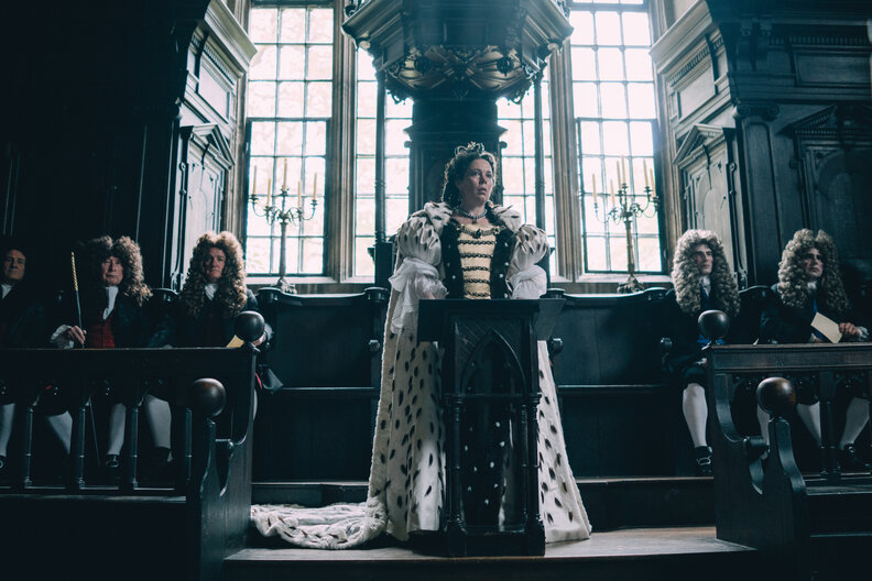 The Favourite Review: Emma Stone's Best Movie Yet, Explained - Thrillist