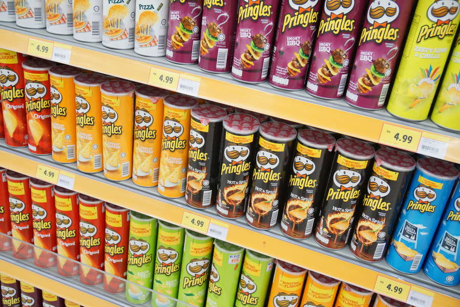 Woman Jailed for Opening Pringles in Store Before Paying - Thrillist