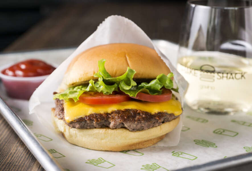 Shake Shack Deal December 2018: Get $2 Off All Orders This Weekend ...