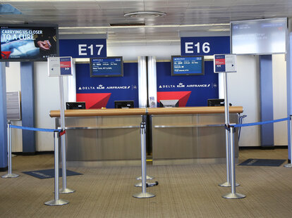 Delta Airlines Ditches Boarding Zones for New Branded Boarding Process ...