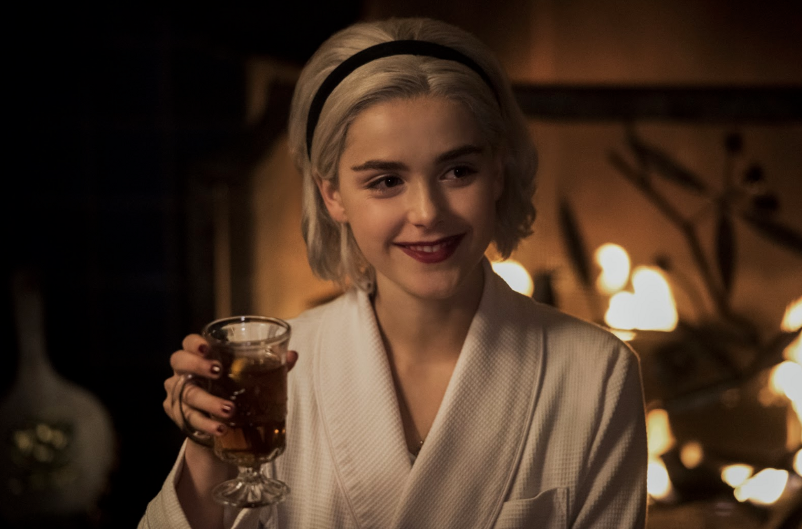 How the 'Chilling Adventures of Sabrina' Special Sets Up Season 2 ...