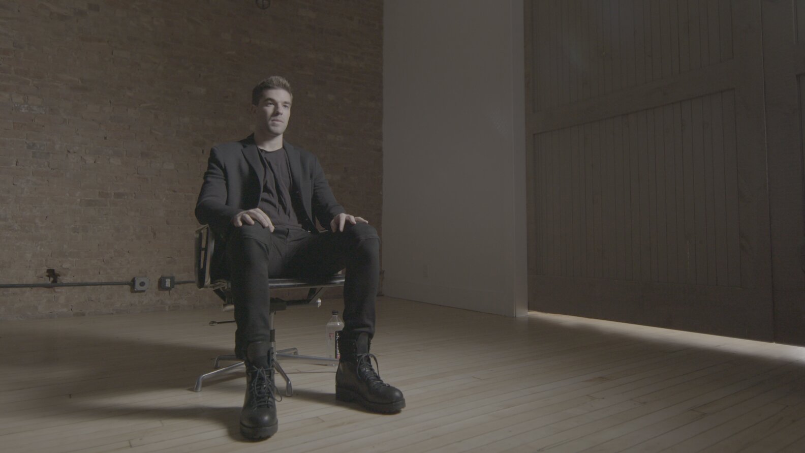 Fyre Festival Documentary Netflix vs Hulu: Which Version Is Better ...