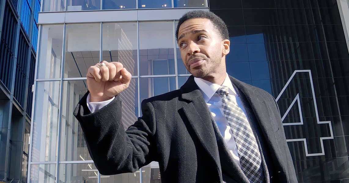 High Flying Bird Review: The First Great Netflix Movie of 2019 - Thrillist