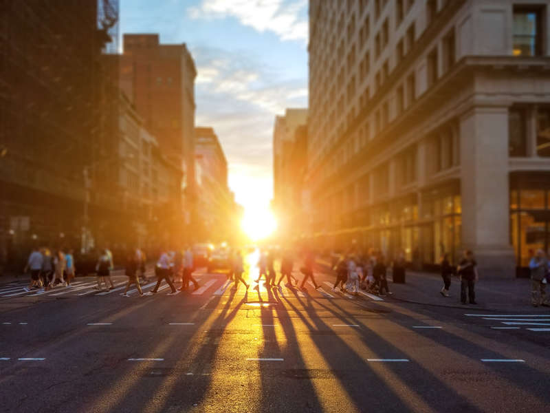 What is Daylight Savings? When to Change the Clocks - Thrillist