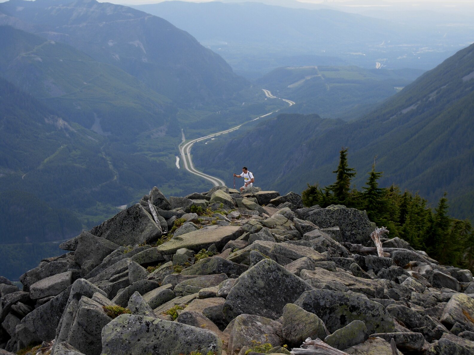 Best Seattle Hikes: Top Hiking Trails and Spots Near Seattle - Thrillist