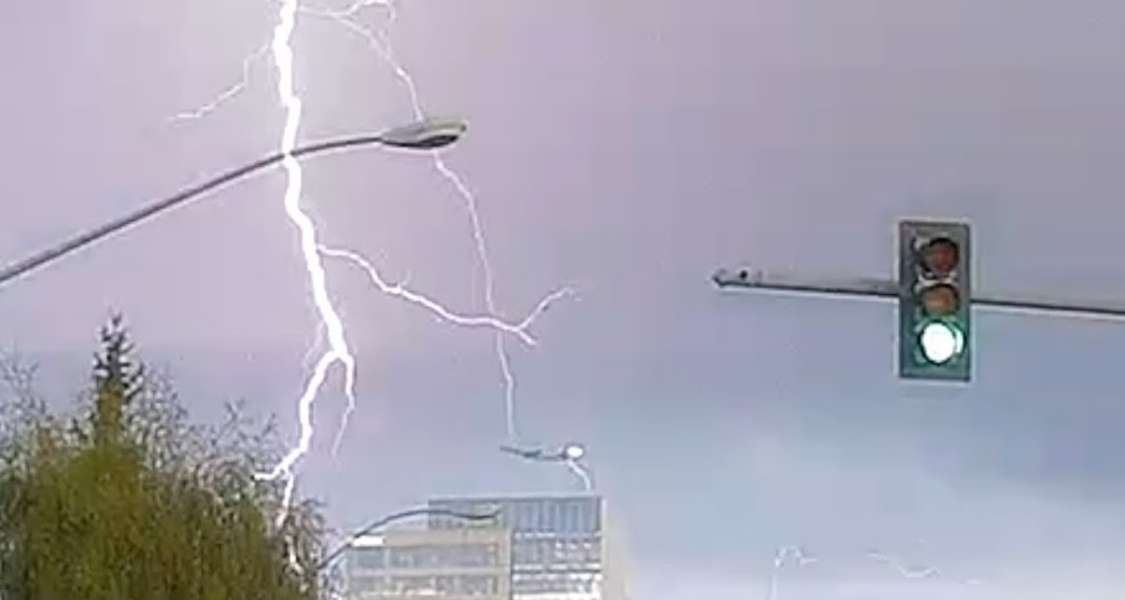 Dashcam Captures Lightning Striking an Airplane Over Alaska - Thrillist