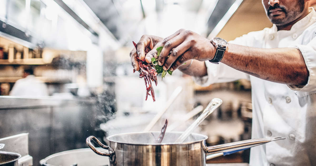 On The Line: Four Line Cooks Talk Cooking in American Restaurants ...