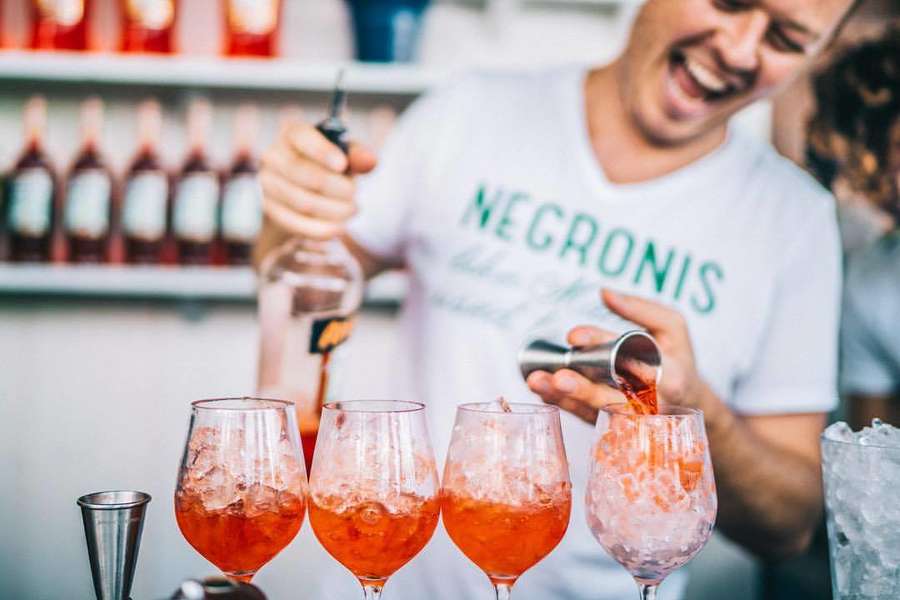 Best Aperol Spritz Alternatives to Drink in NYC Right Now - Thrillist
