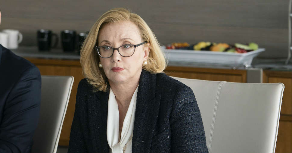 Succession Season 2: J. Smith-Cameron on That Gerri and Roman Twist ...