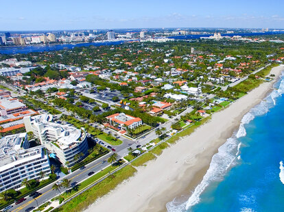 JetBlue Halloween Weekend Sale 2019: How to Get Cheap Flights for $31 ...