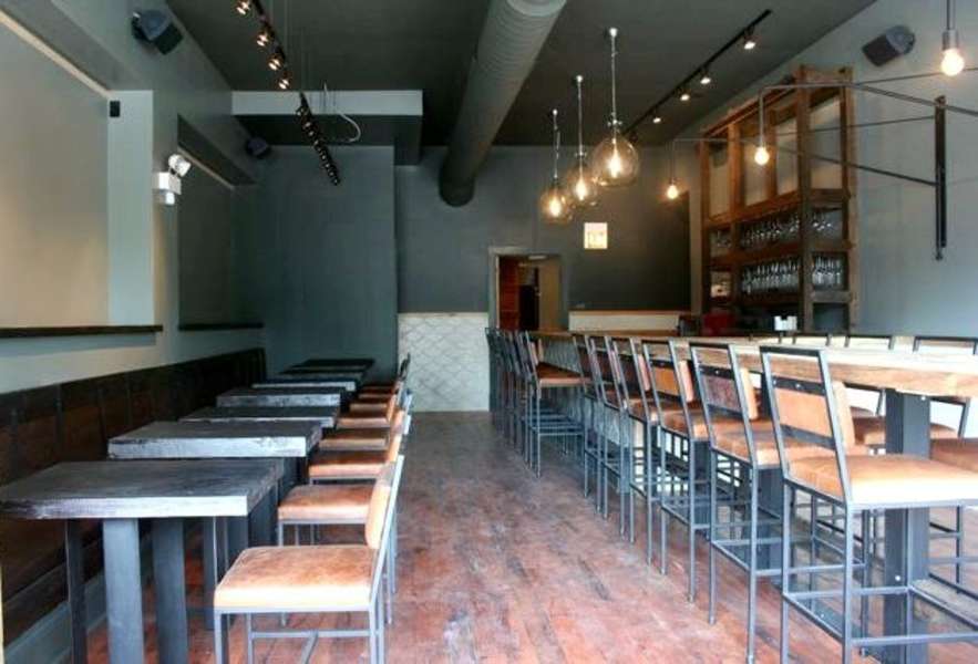 Telegraph: A Bar in Chicago, IL - Thrillist