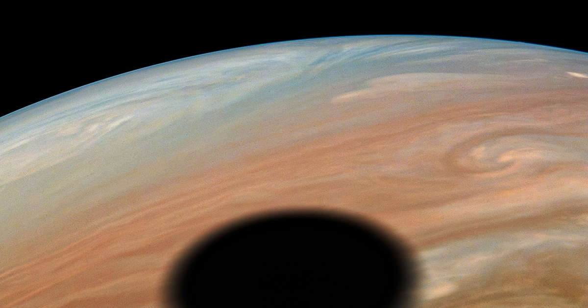 Solar Eclipse on Jupiter Photos: NASA Shares Juno Expedition Images ...